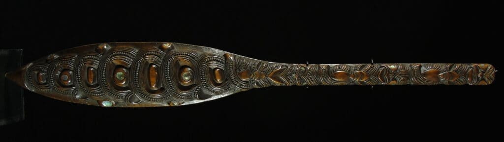 Maori Artifacts | Maori Art | Maori carving | Maori Paddles