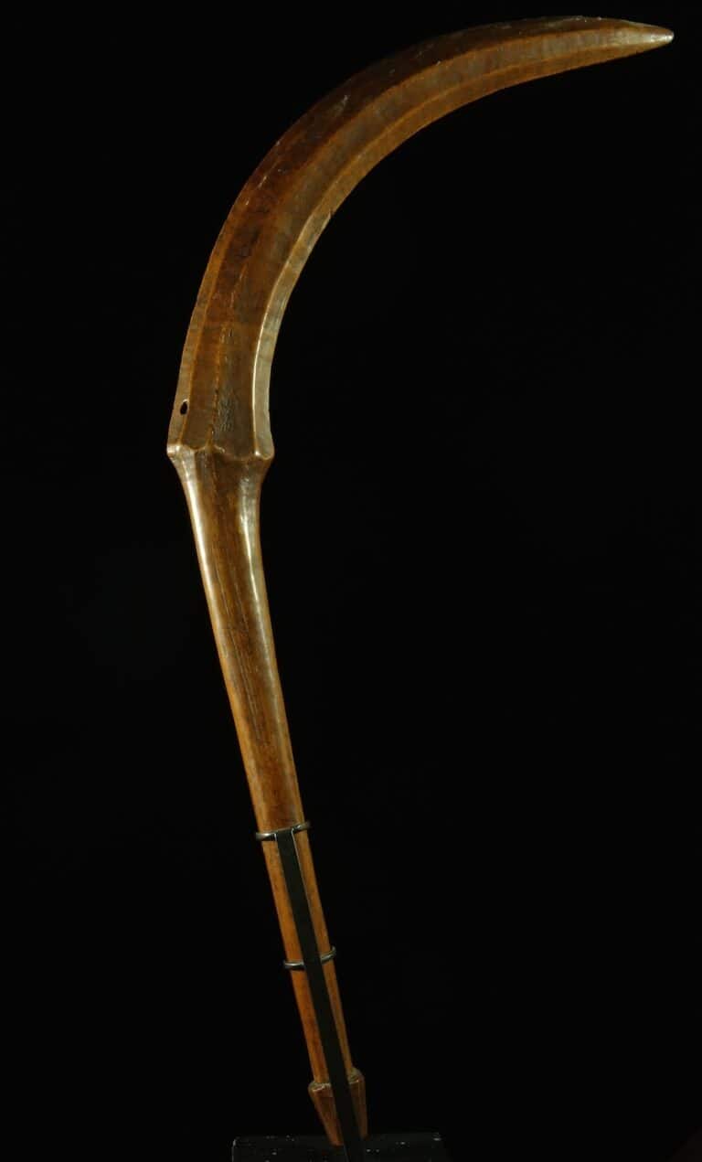African War Club - new guinea tribal arts